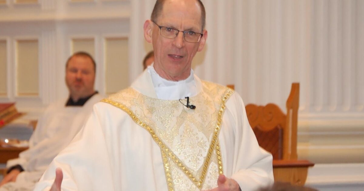 Pope names diocesan administrator of Burlington, Vt., Diocese as its ...